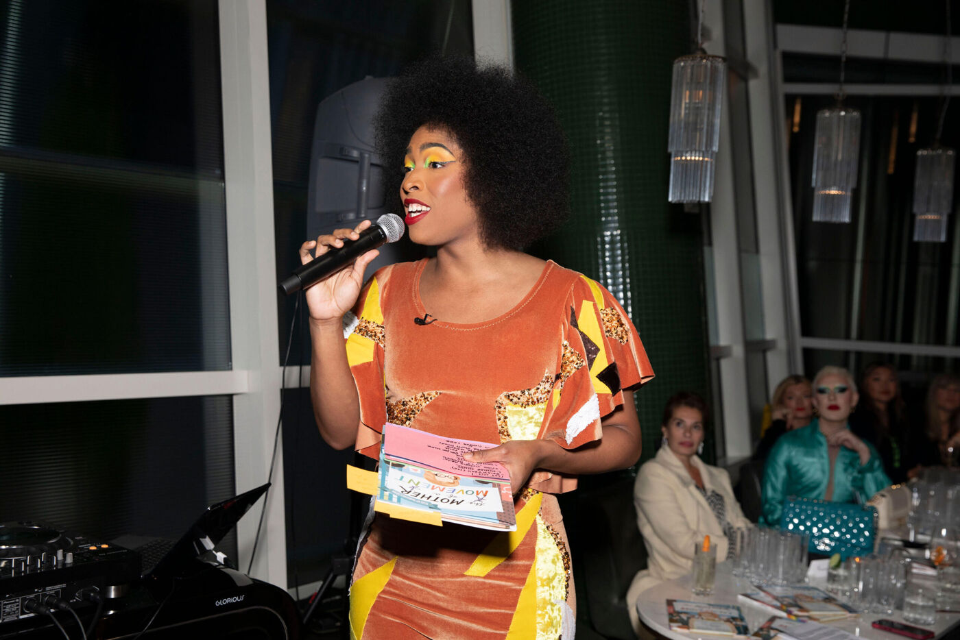 'Without queens, life would be a drag.' New York rallies to support ...
