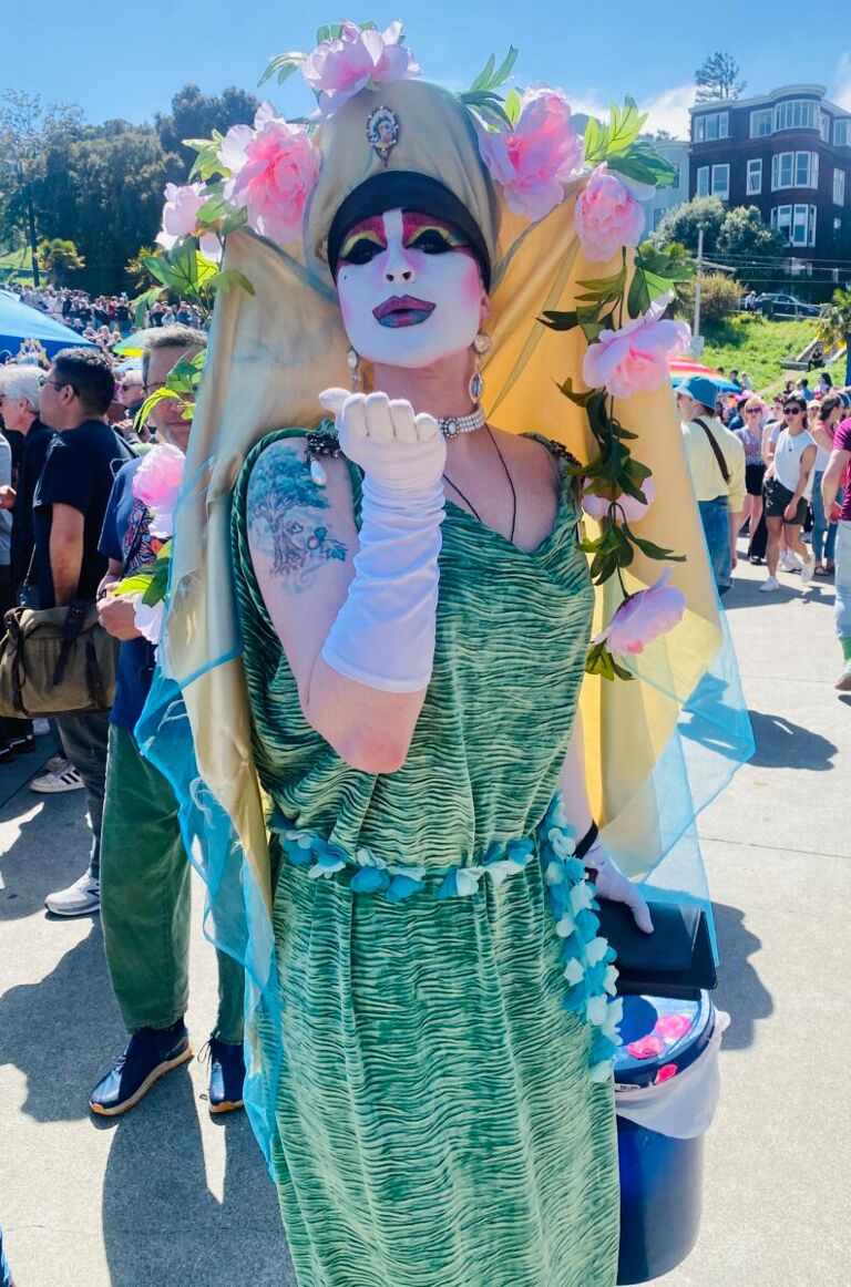 PHOTOS: The Hunky Jesus Contest brought Easter to life in San Francisco ...