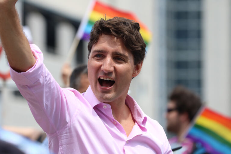 Justin Trudeau's photo from Montreal Pride is going viral - GayCities