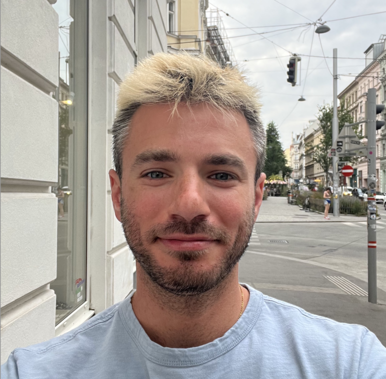 From lost to found: A journey of self-discovery in Vienna - GayCities