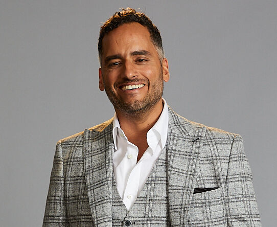 José Rolón is redefining family travel for gay dads - GayCities Wanderlust