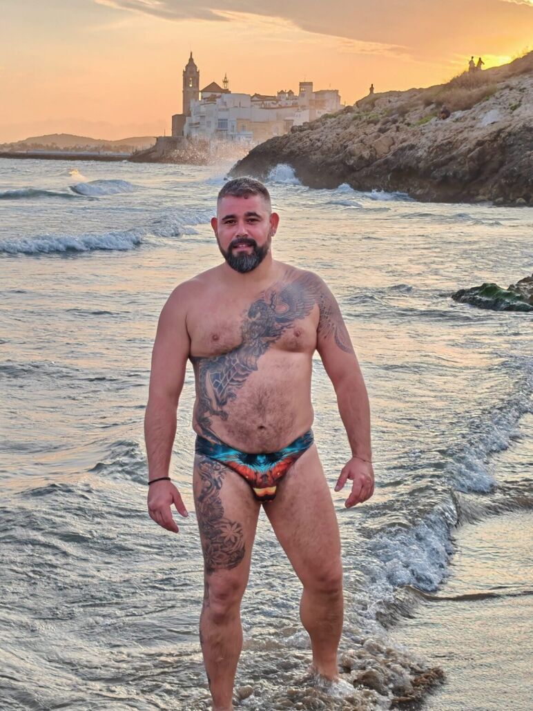 Check out the hot bears enjoying this year’s Sitges Bear Week in Spain - GayCities