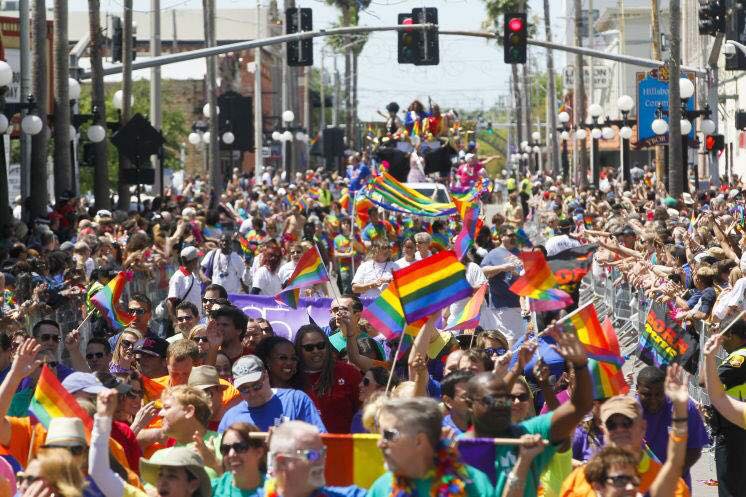 PHOTOS: Decades Of Pride In Amazing Images - GayCities Wanderlust Blog